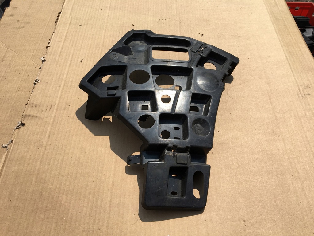 SLIZG ZDERZAKA PRZÓD LEWY PEUGEOT 5008 9686181480 - 14013701631 ...