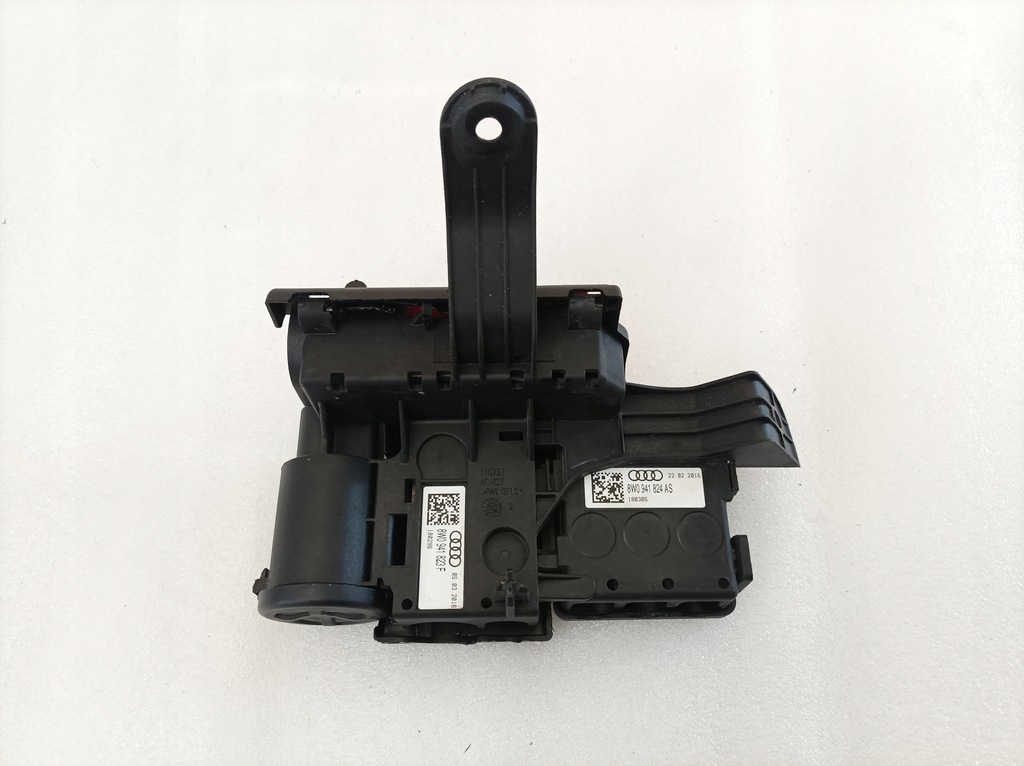 AUDI A4 B9 A5 F5 ROZDZIELACZ PRĄDU 8W0941823F - 13452241018 - oficjalne ...