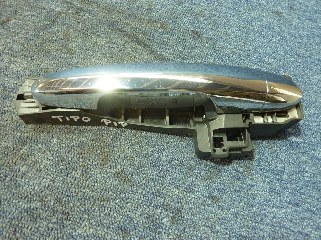 KLAMKA ZEWNĘTRZNA FIAT TIPO PRAWA PRZEDNIA CHROM - 12619999435 - oficjalne archiwum Allegro