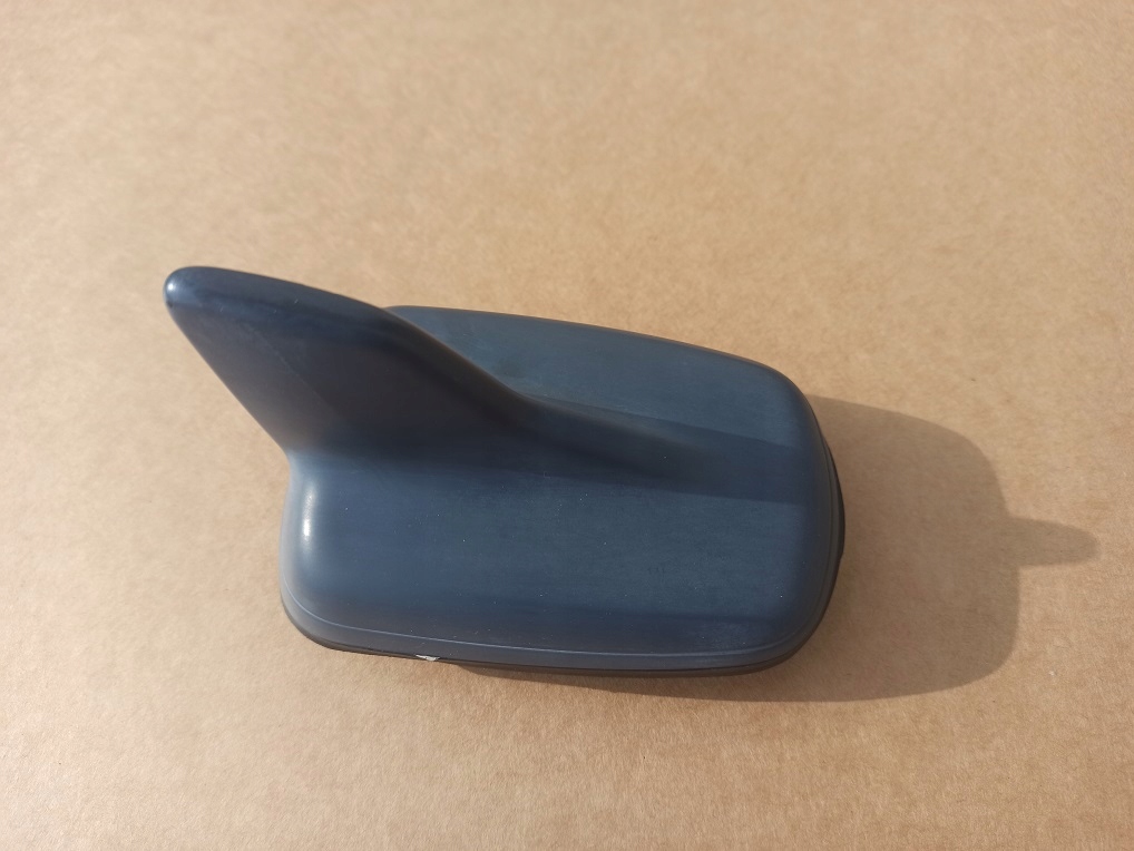 Audi Q7 4M antena dachowa GPS rekin 4M0035503L - 13359007312 ...