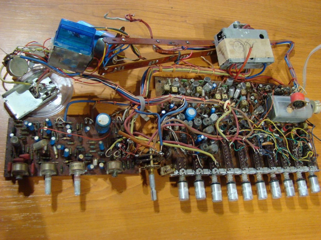 UNITRA DIORA ELIZABETH PŁYTA GŁOWNA - 9223951676 - oficjalne archiwum ...