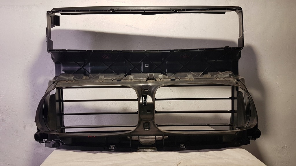 KIEROWNICA ŻALUZJA WLOT POWIETRZA BMW F01 F02 F30 F31 F10 F48 ...