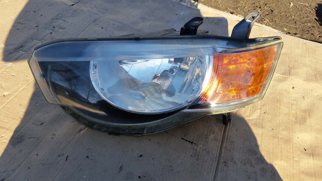 MITSUBISHI COLT LAMPA PRZEDNIA LEWA 8301B179 - 13360047791 - oficjalne ...