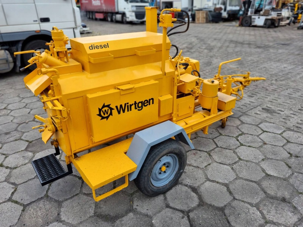 RECYKLER ASFALTU PODGRZEWACZ WIRTGEN import Sweden - 12517624148 ...