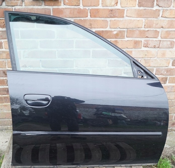 Drzwi prawe przednie Audi A3 8L lift 5D LZ9W - 13524296820 - oficjalne archiwum Allegro