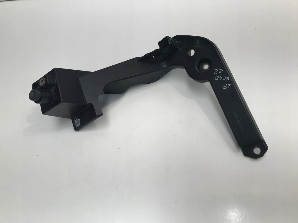 VOLVO XC40 MOCOWANIE WSPORNIK BŁOTNIKA LEWY PRZÓD - 14039052220 ...