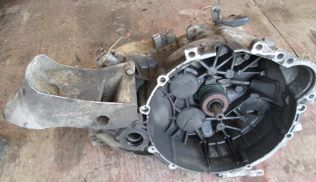 SKRZYNIA BIEGÓW VOLVO S60 V70 S80 2.4T B 1023705 - 7534282443 - oficjalne archiwum Allegro