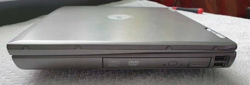 LAPTOP DELL LATITUDE D510 - 9384436055 - oficjalne archiwum Allegro