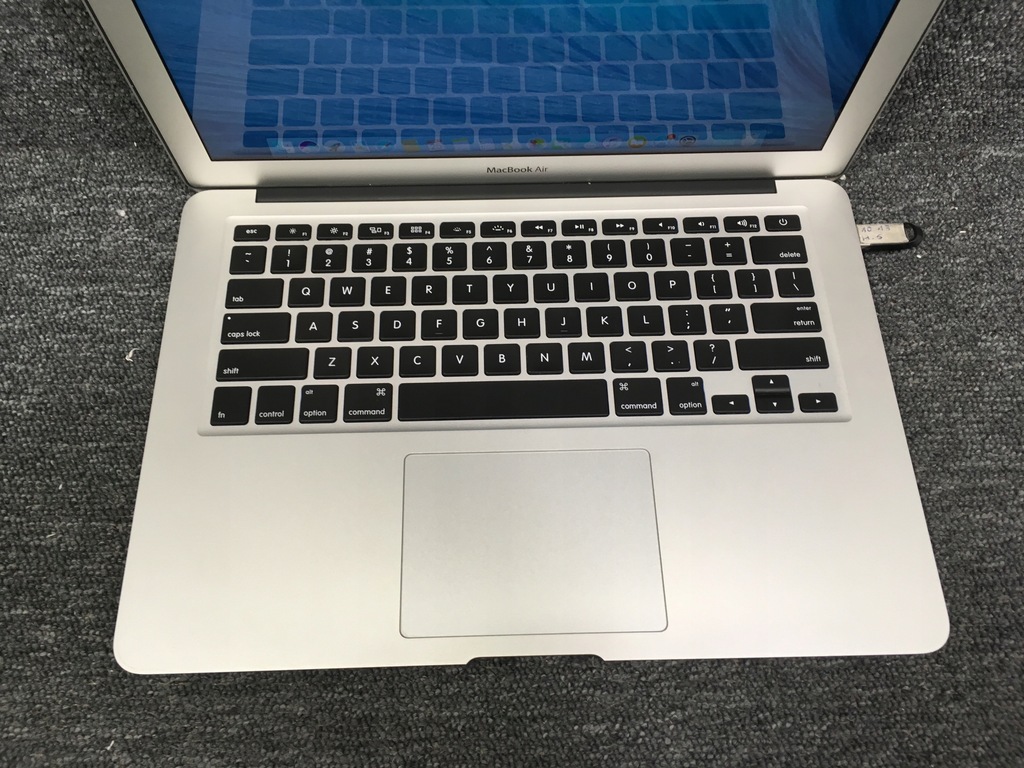 MACBOOK AIR A1466 7.2 13 i5 256SSD GWAR vat23 KD13 - 8718902561 ...