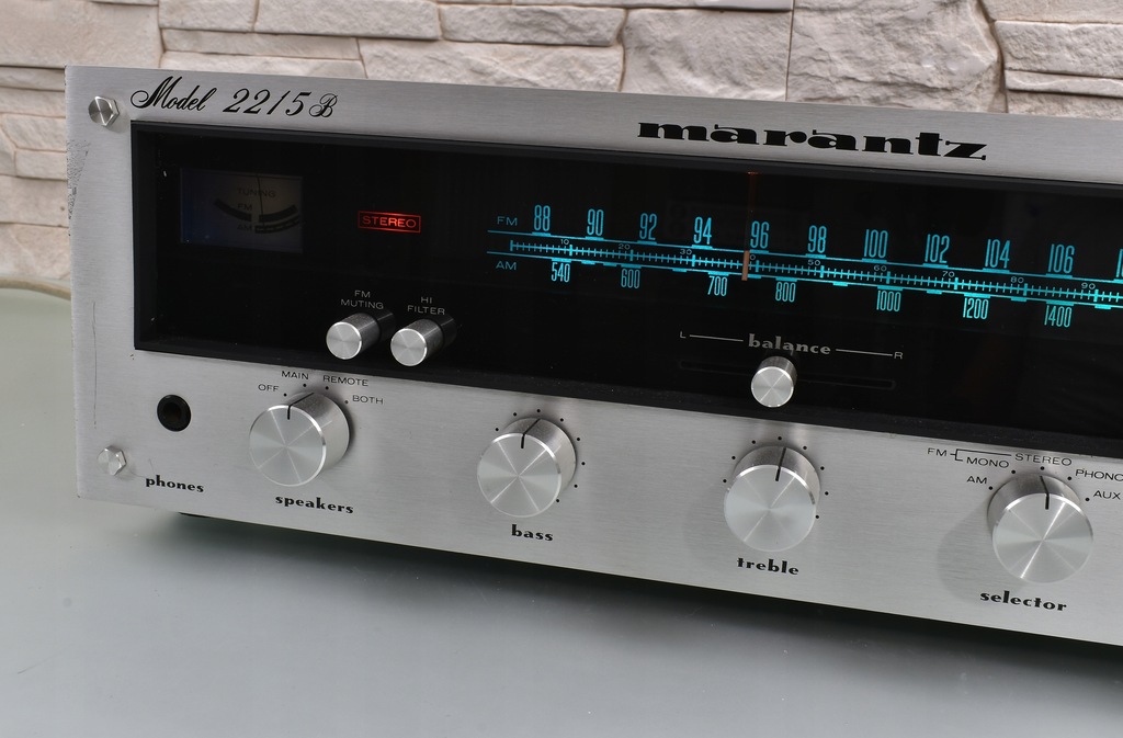 MARANTZ 2215B Analogowy amplituner stereo FM /AM - 14054672050 - oficjalne archiwum Allegro