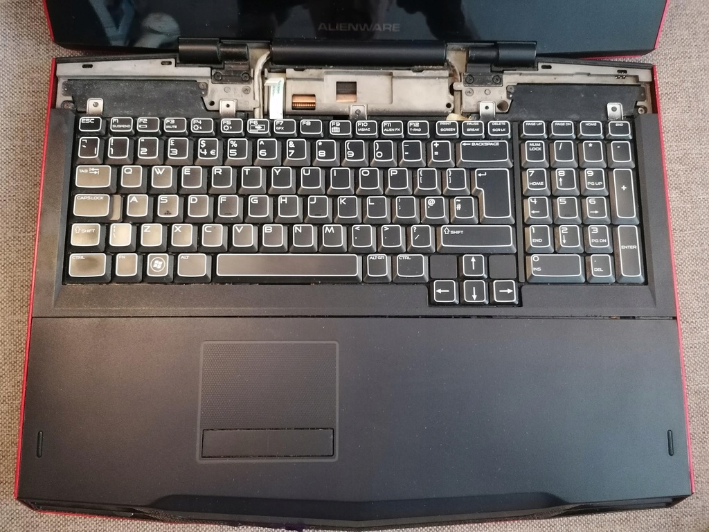 Laptop LEGENDARNY ALIENWARE P01E raczej na części - 12506237205 ...