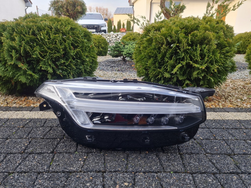 Volvo XC90 XC 90 Lift Full Led MID LED 32228695 - 13008450481 ...