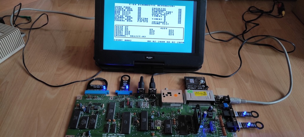 Płyta główna Commodore C64 ASSY 250469 REV. 3 ALDI - 12579399131 ...