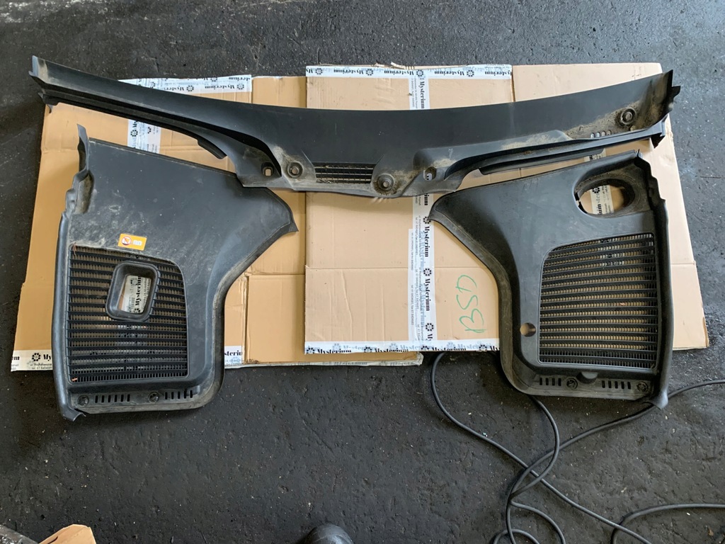 mercedes w253 podszybie 3 komplet - 9839433113 - oficjalne archiwum Allegro