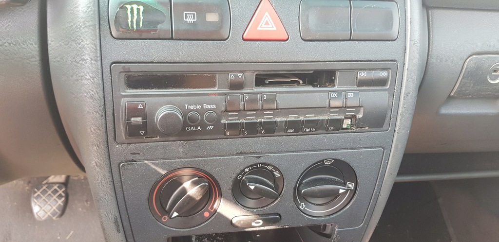 RADIO AUDI A3 8L 1,8 20V 3D EU - 8399694811 - oficjalne archiwum Allegro