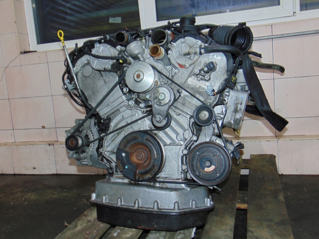 SILNIK LANCIA THEMA CHRYSLER 300C 3.0 CRD EXF - 12571010869 - oficjalne ...