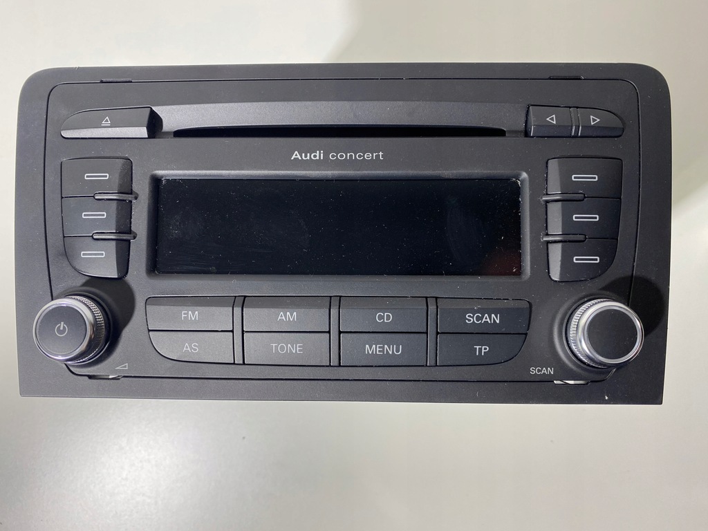ORYGINALNE RADIO AUDI A3 8P0035186AB - 9080936827 - oficjalne archiwum Allegro