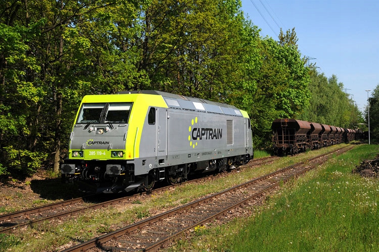 Lokomotywa TRAXX BR285 Captrain H0 Piko 57340 DCC - 9974367847 ...