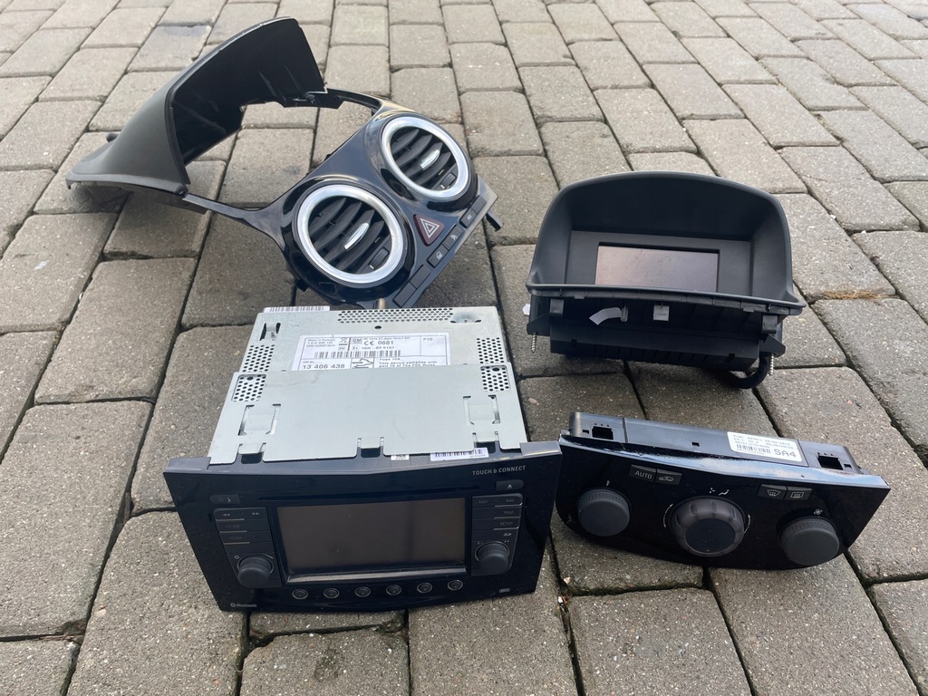 Radio Nawigacja Opel Corsa D 13406438 - 12786414811 - oficjalne ...