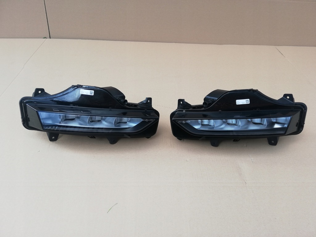 SKODA OCTAVIA IV 19-HALOGEN HALOGENY LED NOWE ORYG - 12325518541 ...