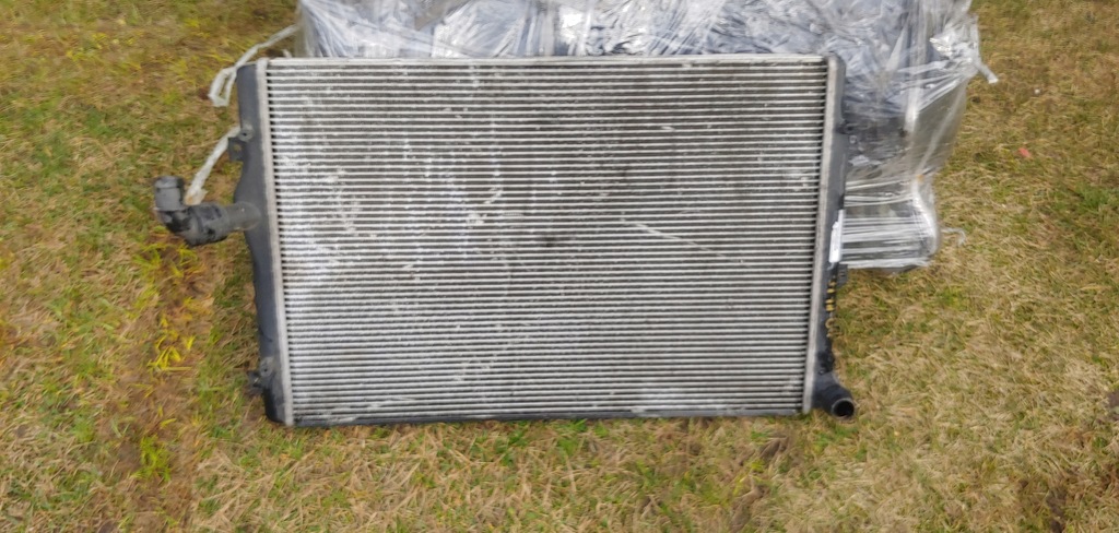 053-017-0017 Chłodnica wody audi a3 8p golf caddy - 12070311608 ...
