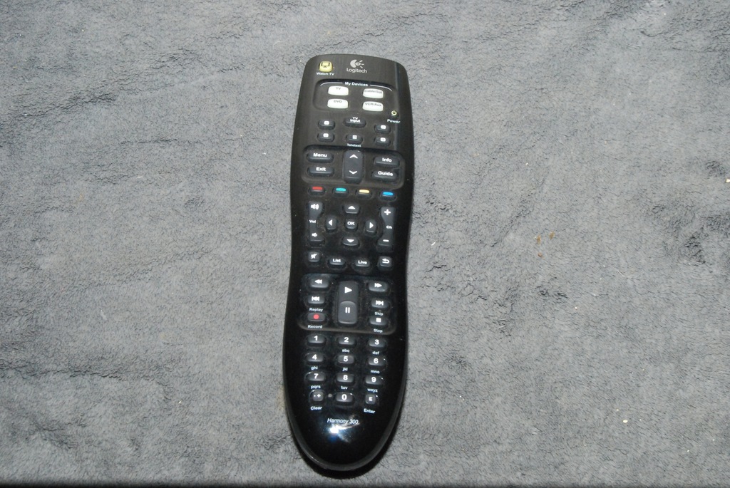 Pilot Logitech Harmony 300 - 13138808697 - oficjalne archiwum Allegro