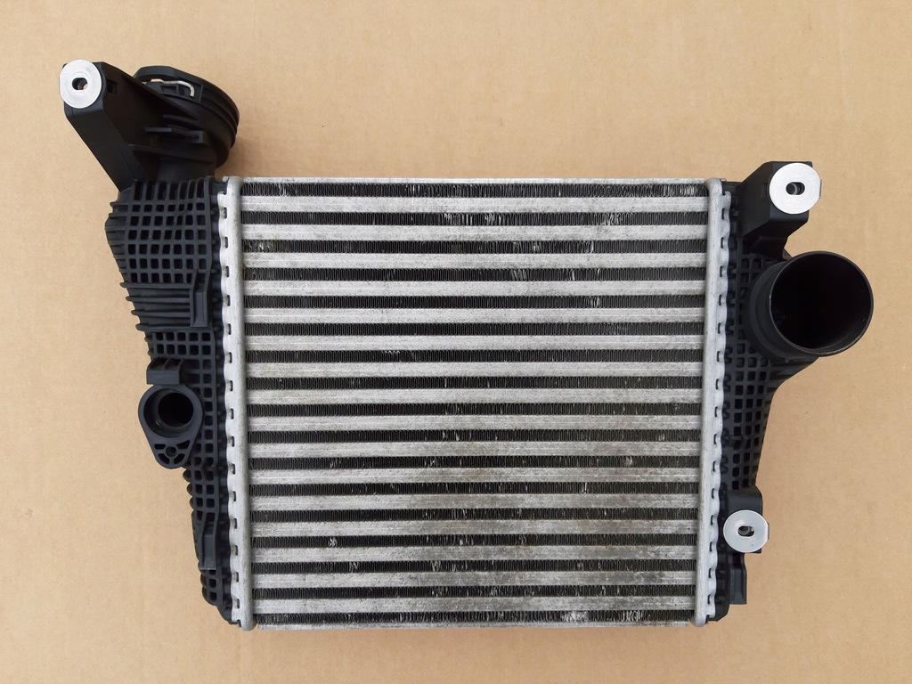 LEWY INTERCOOLER PORSCHE MACAN 95B145803B - 8712602374 - oficjalne ...