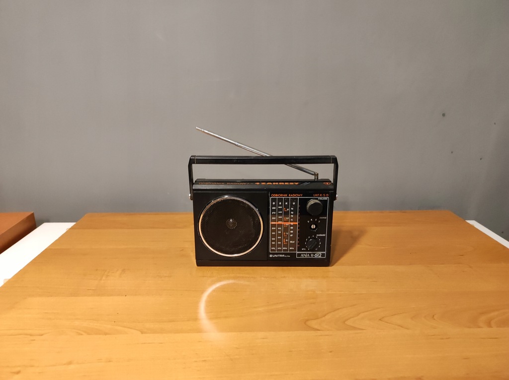 RADIO UNITRA ANIA R612 Ładna DZIAŁA !!! - 13260207218 - oficjalne ...