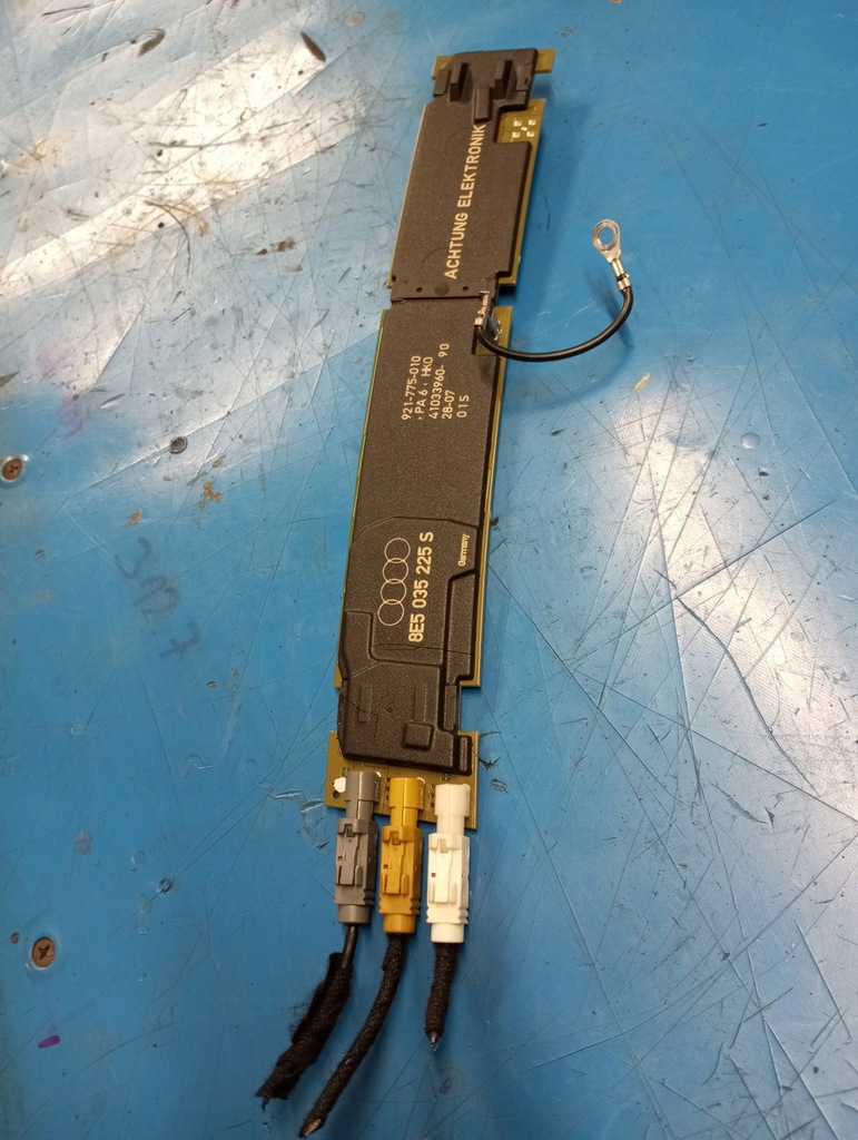 A4 B6 B7 SEDAN WZMACNIACZ ANTENY FM 8E5035225S - 15149561109 ...