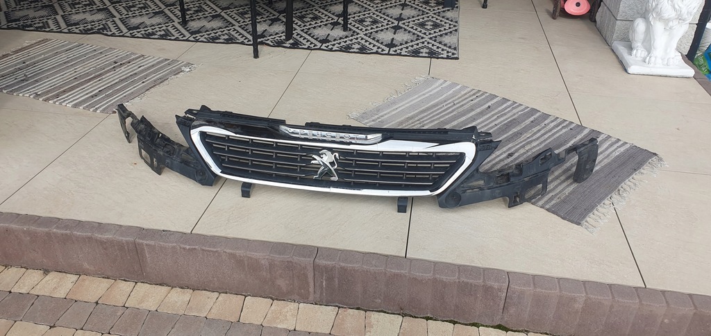 Atrapa Grill Peugeot 308 T9 GTLine 15r - 14499744547 - oficjalne ...