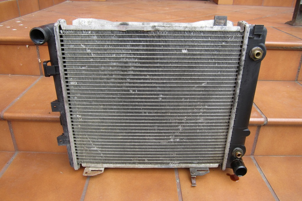 MERCEDES W124 2.3 AUTOMAT CHŁODNICA WODY ORYGINAŁ - 14725570090 ...