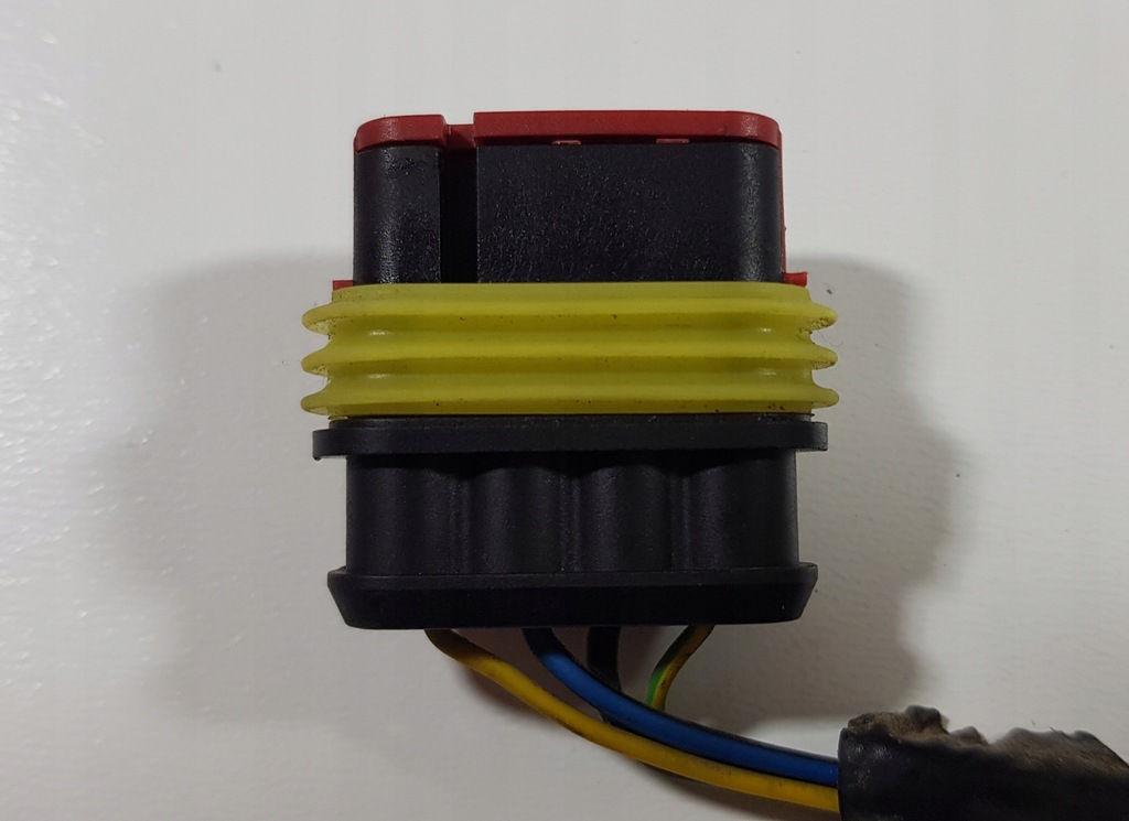 KOSTKA WTYCZKA WTYK LAMPY TYLNEJ Fiat Bravo II 2 - 10874967129 - oficjalne archiwum Allegro