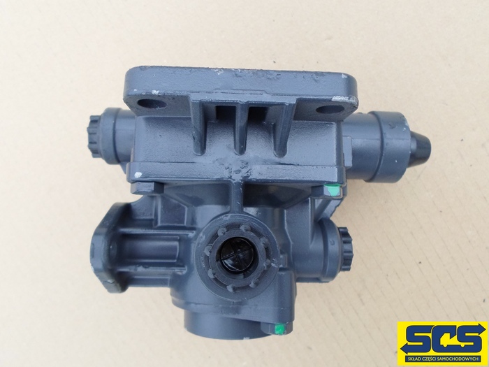 ZAWÓR HAMULCOWY NACZEPY WABCO 9710021507 SPRAWNY - 5042916524 ...