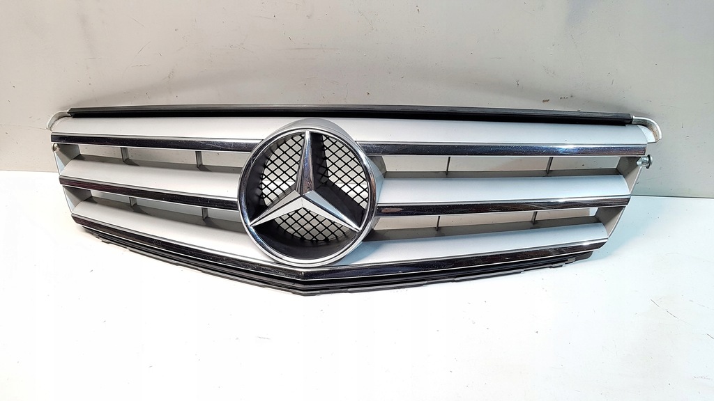 MERCEDES W204 AVANTGARDA GRILL ATRAPA 2048800023 - 12087728044 ...