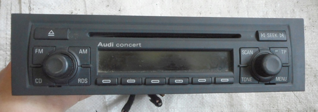 AUDI A3 8P 03-12 RADIO AUDI CONCERT 8P0035186C - 13737015031 - oficjalne archiwum Allegro