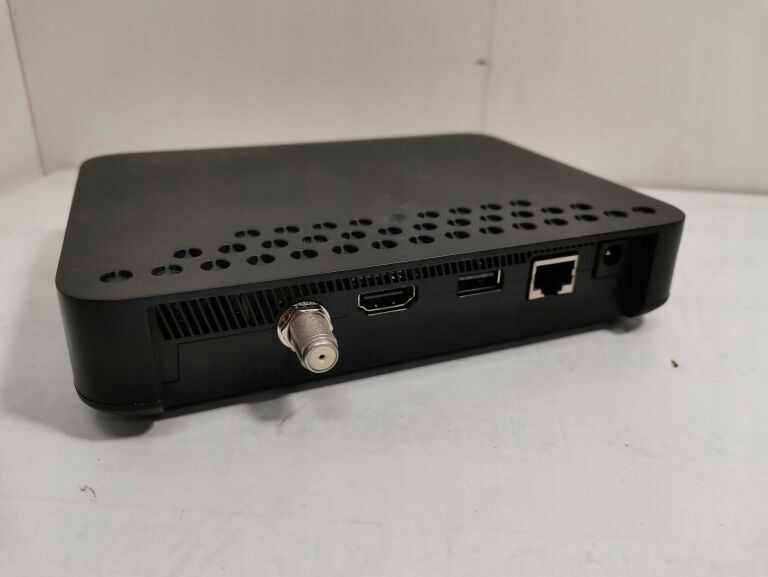 DEKODER INTERPHONE CANAL+ D63DZ BOX 4K - 12240755569 - oficjalne archiwum Allegro