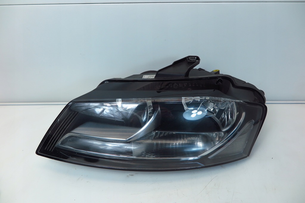 LAMPA LEWA LEWY PRZÓD AUDI A3 8P LIFT 8P0941003BC - 14522418222 - oficjalne archiwum Allegro