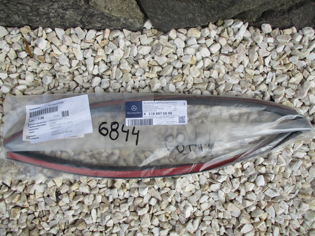 MERCEDES CLS W218 USZCZELKA PAS PRZÓD A2188870098 - 7220678013 ...