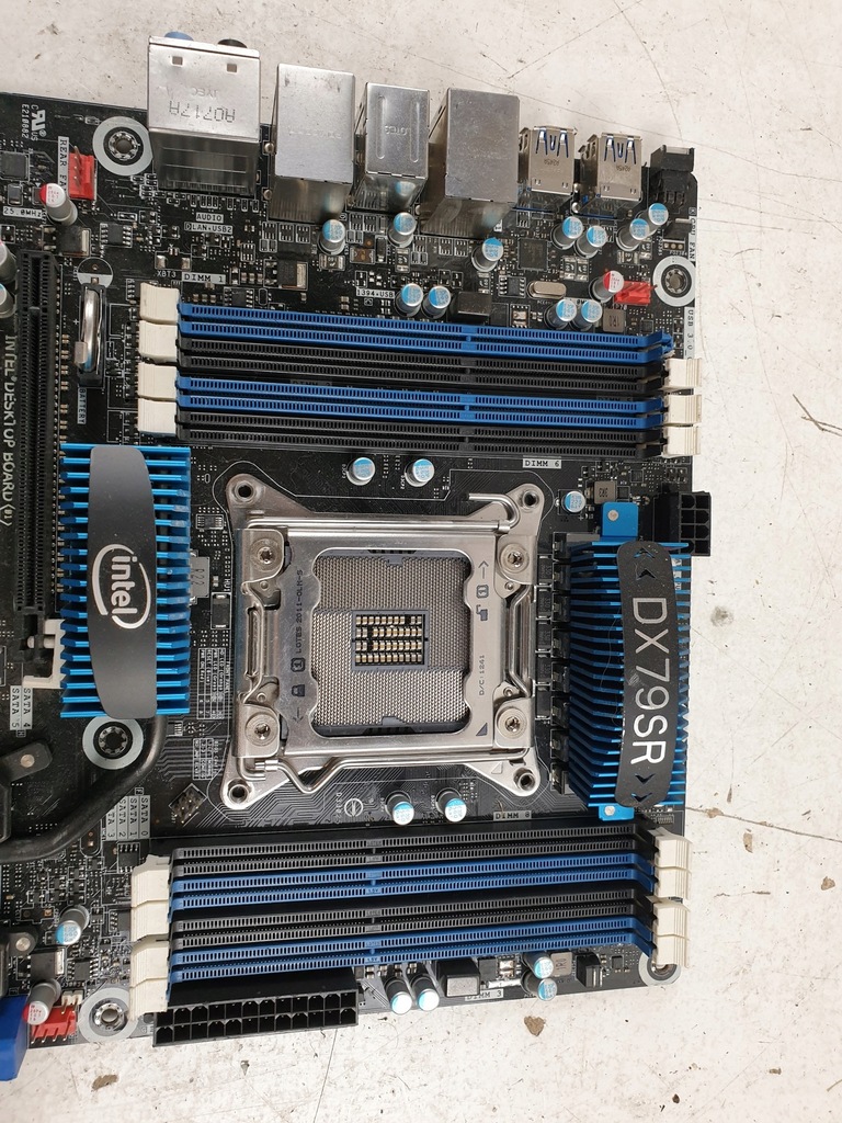 Intel DX79SR (2121936) - 14918918849 - oficjalne archiwum Allegro