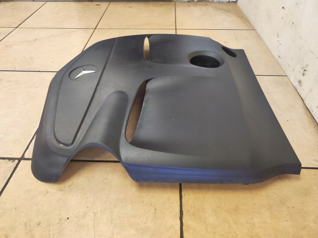 Osłona na silnik CLA W117 A2700102801 - 12335272765 - oficjalne ...