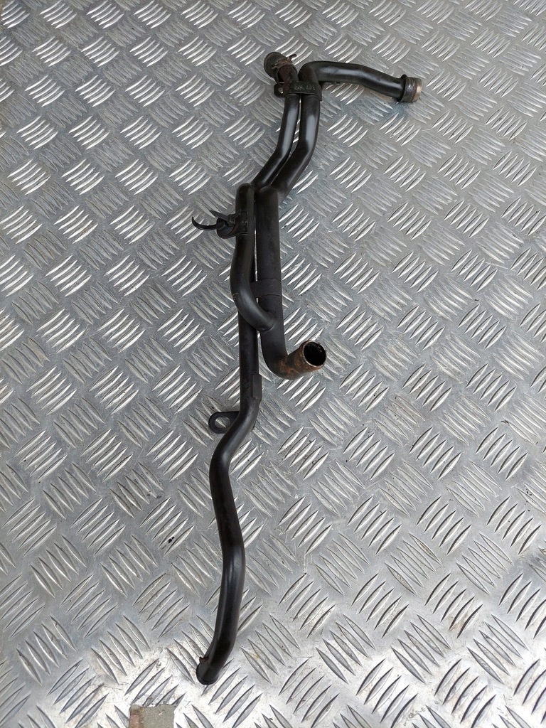 PRZEWÓD PRZEWODY WĘŻE WODY SILNIKA VW T5 2.5 TDI - 12052130418 ...