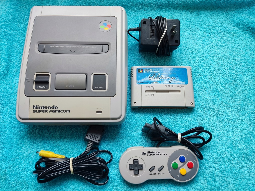Konsola Super Famicom+pad+kable+Pilotwings - 13164511151 - oficjalne ...