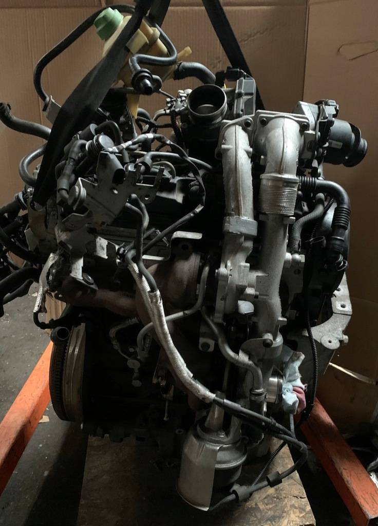 VW T5 SILNIK 2.0 tdi CFC CFCA - 12811213741 - oficjalne archiwum Allegro