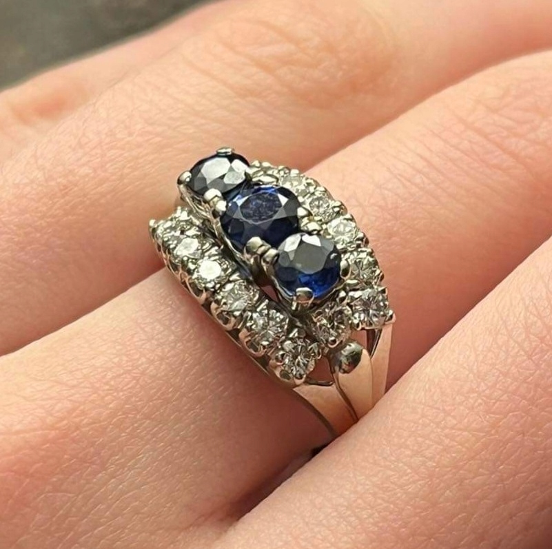 Złoty pierścionek szafiry 1,50ct i brylanty 0,85ct - 13154488651 - oficjalne archiwum Allegro
