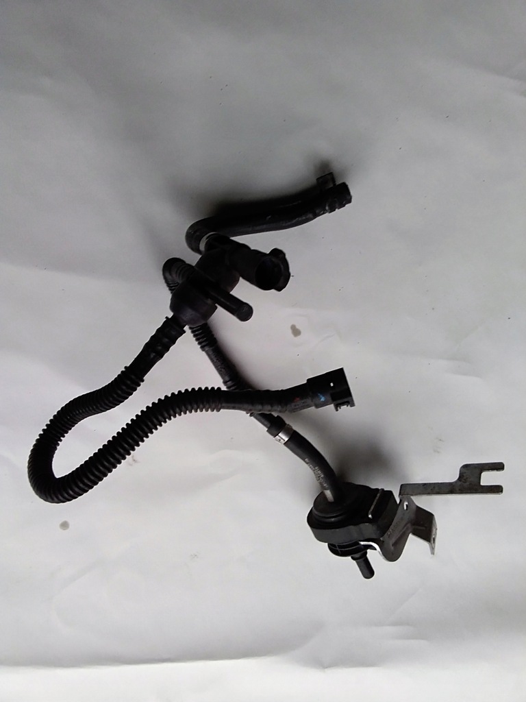 Mercedes w177 A177 1.3 zawór elektromagnetyczny przewód kolektora ...