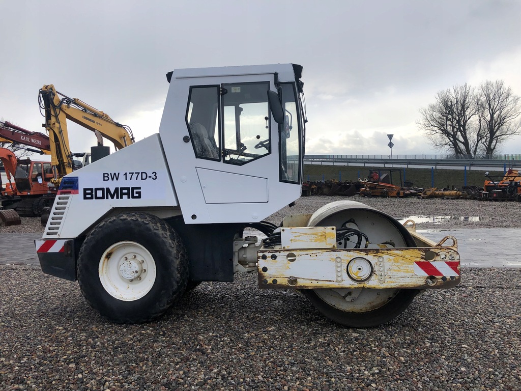 Walec Bomag BW177 D-3 - 7897138406 - oficjalne archiwum Allegro
