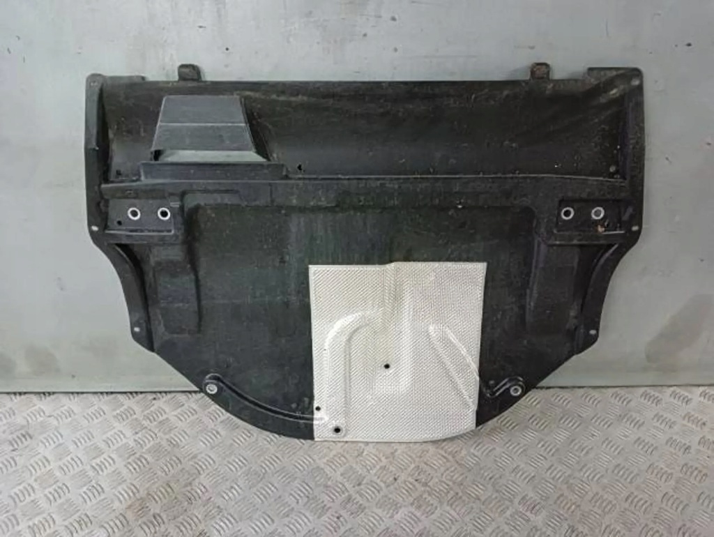 M11 AUDI A1 8X VW POLO VI 2G OSŁONA PŁYTA POD SILNIK 6C0825901A ...