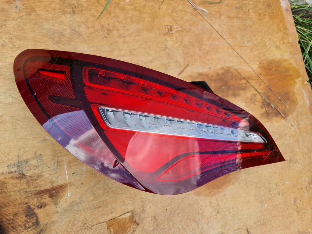 Mercedes CLA A1179063700 lampa tylna lewa - 12630123627 - oficjalne ...