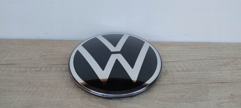 ZNACZEK ATRAPY EMBLEMAT NA RADAR VW TOUAREG 760 - 13346092104 ...