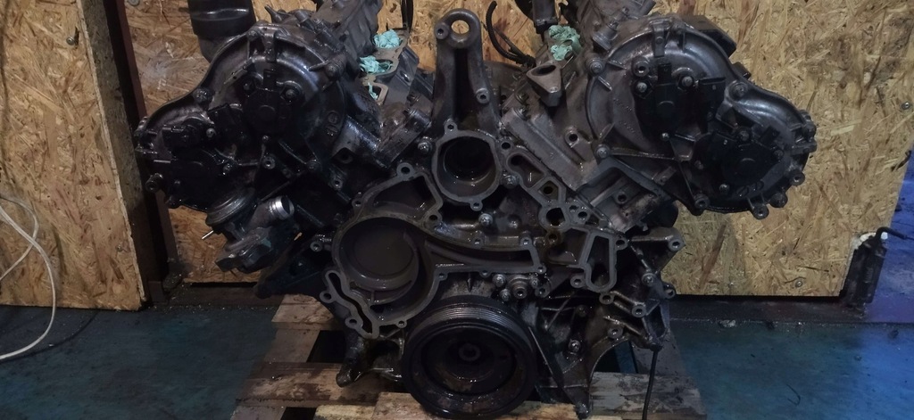 Mercedes W219 CLS 350 silnik słupek 272.964 272964 - 12442496824 ...